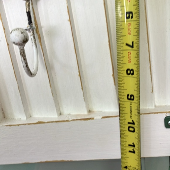 Wall Decor | Shabby Chic Decorative Hooks On Hanging White Wood Shutter ...